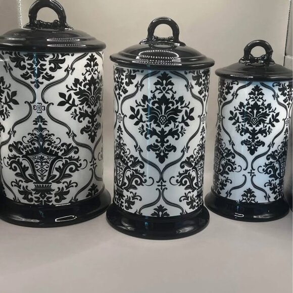 Drake | Storage & Organization | Drake Design Black White Tuscan Set Of ...
